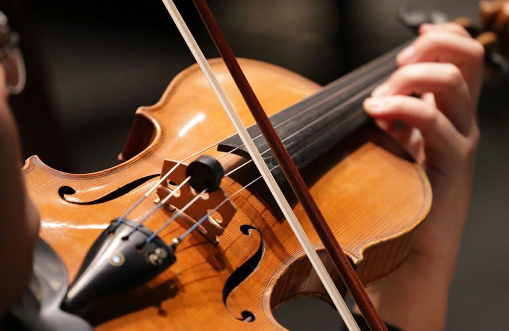 Geige stimmen – Basics für das korrekte Violinen-Tuning - Musikmachen