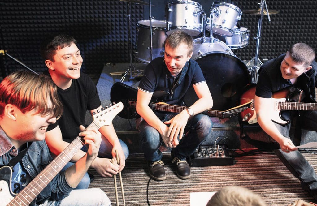 Musiker gesucht – wie finde ich eine Band? - Musikmachen