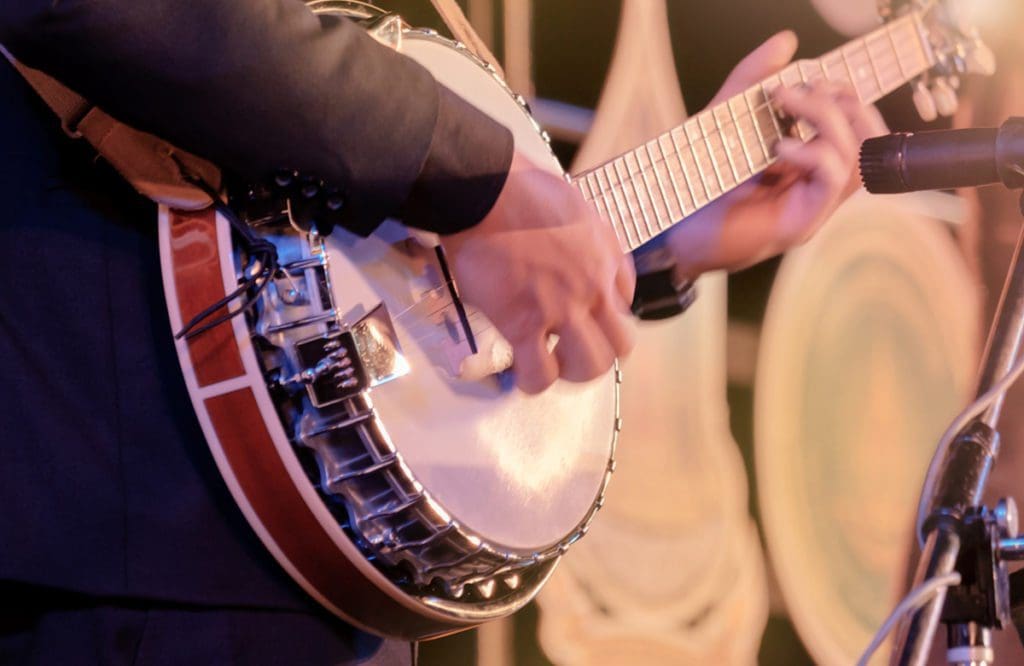 Banjo kaufen – die Varianten und worauf du achten solltest › Musikmachen