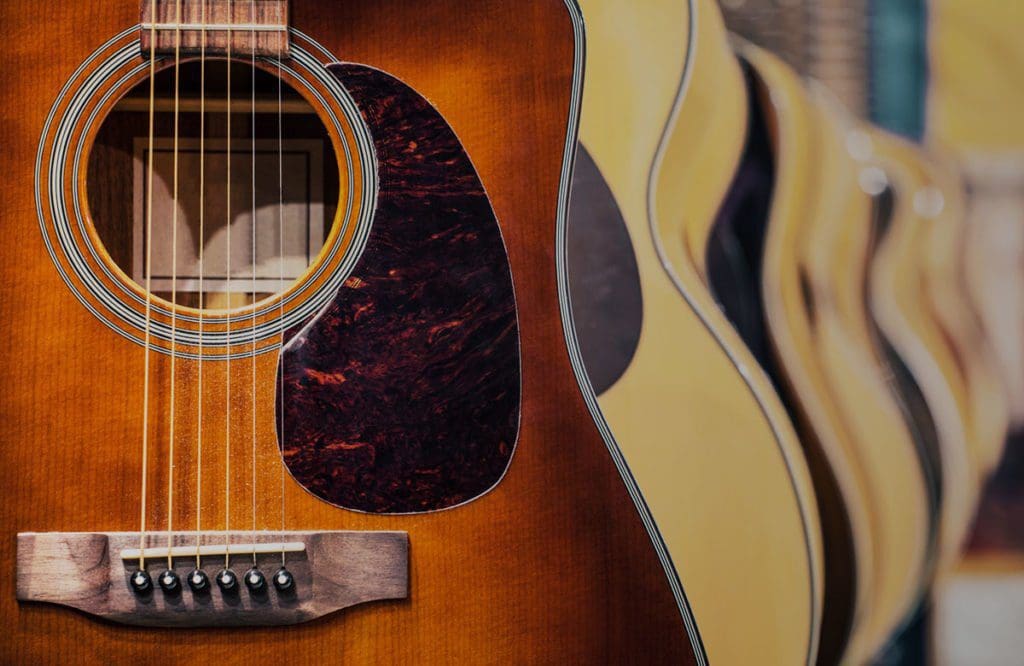 Korpusformen der Westerngitarre und ihre Besonderheiten › Musikmachen