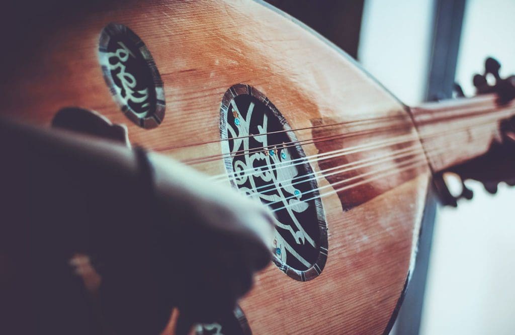 Saz-Saiten kaufen und wechseln – eine pragmatische Hilfestellung ...