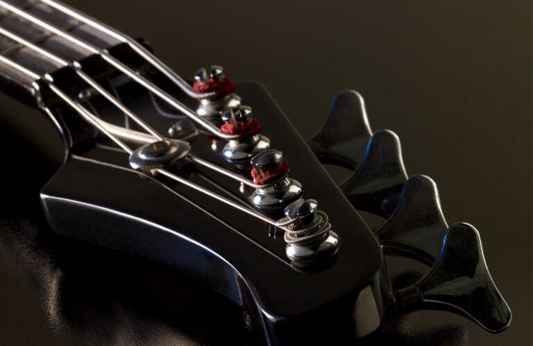 Bass stimmen für Einsteiger - die Basis für dein Spiel › Musikmachen