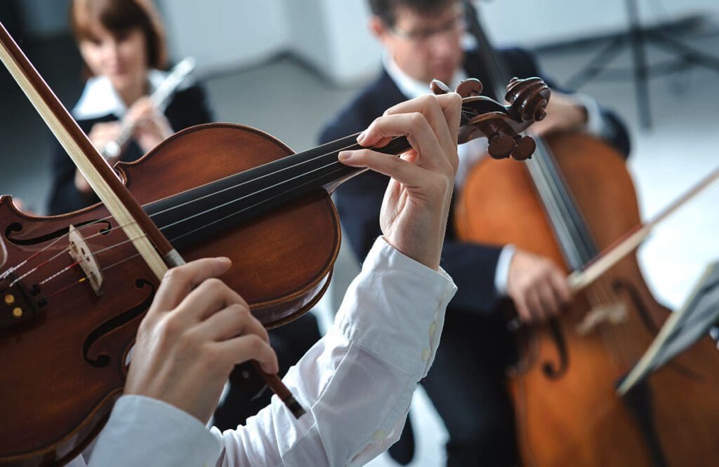 Fehler beim Bratsche-Spielen vermeiden: Tipps für schöne Töne › Musikmachen